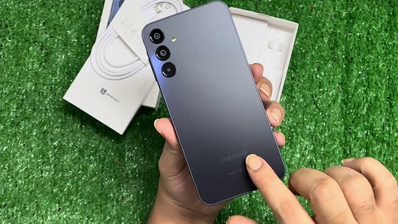 Samsung Galaxy A15 5G Review: A decent phone for the price - Techscyguy ...