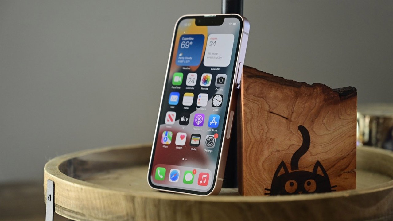 Apple iPhone 13 Mini: A Small Phone with Big Power - Techscyguy