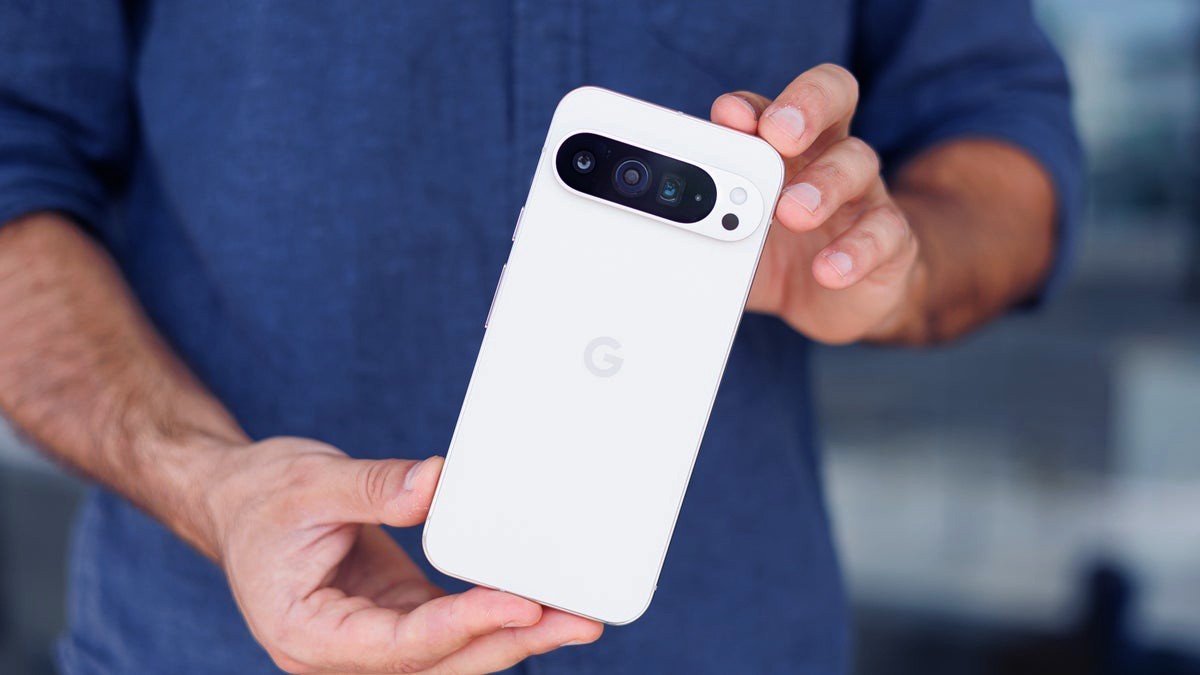 Google Pixel 10 Pro Review: Specs, AI Features and Camera - Techscyguy ...